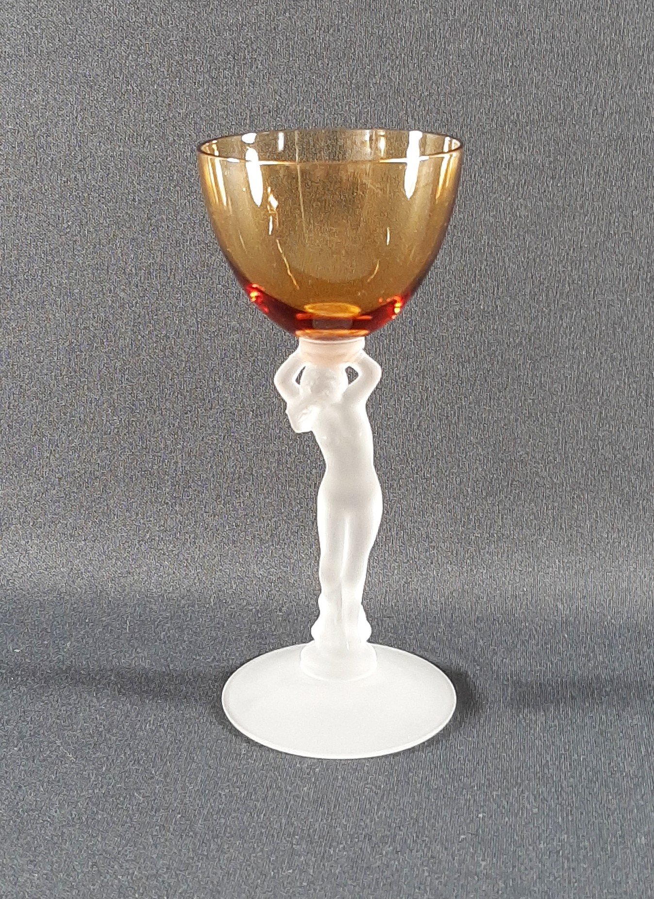 3011/9 Statuesque - 3 oz. Cocktail (Amber, Crystal Satin) - National ...